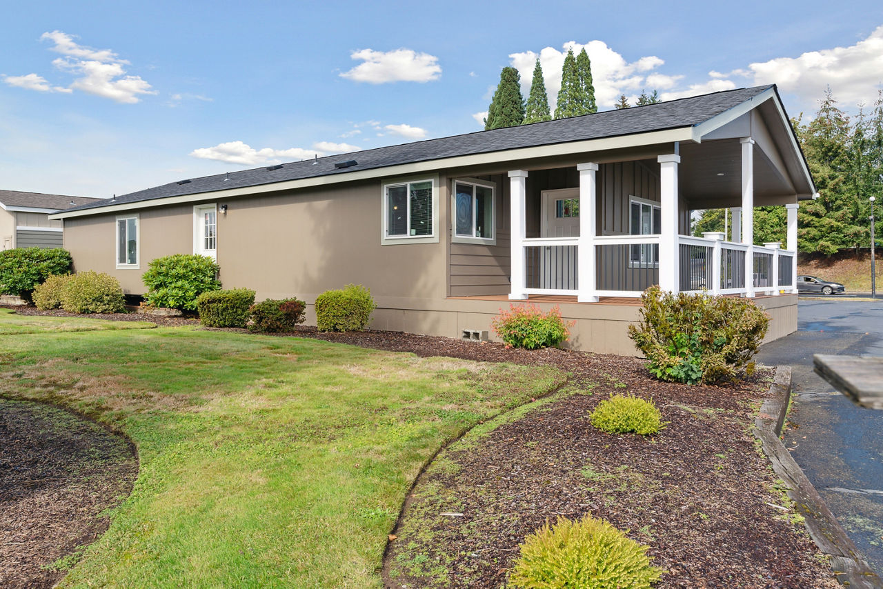 Hillcrest G818 - Skyline Homes | Champion Homes